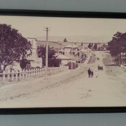 Historic Howick Photos - Neighbourly Cockle Bay, Auckland